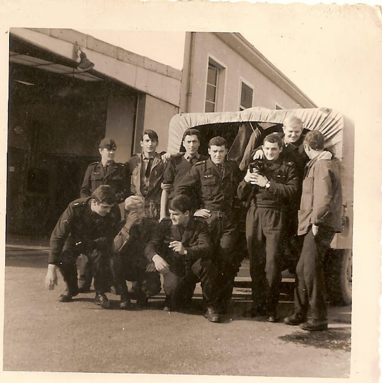 Photo de classe SSIS EAA605 67/2 de 1967, Ba 702 - Copains d'avant