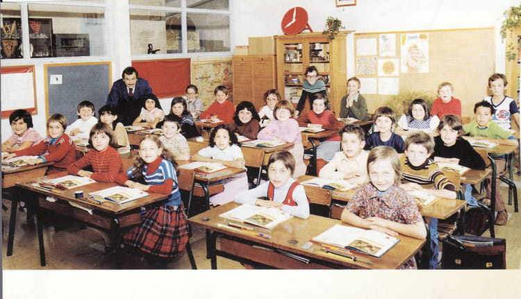 Photo de classe Cm1 de 1979, Ancienne Ecole Primaire - Copains d'avant