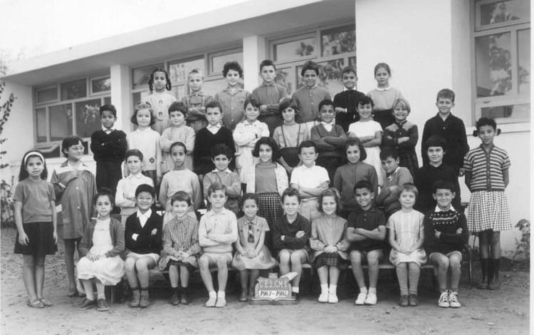 Photo de classe CE2 de 1963, école Saint Exupéry - Copains d'avant