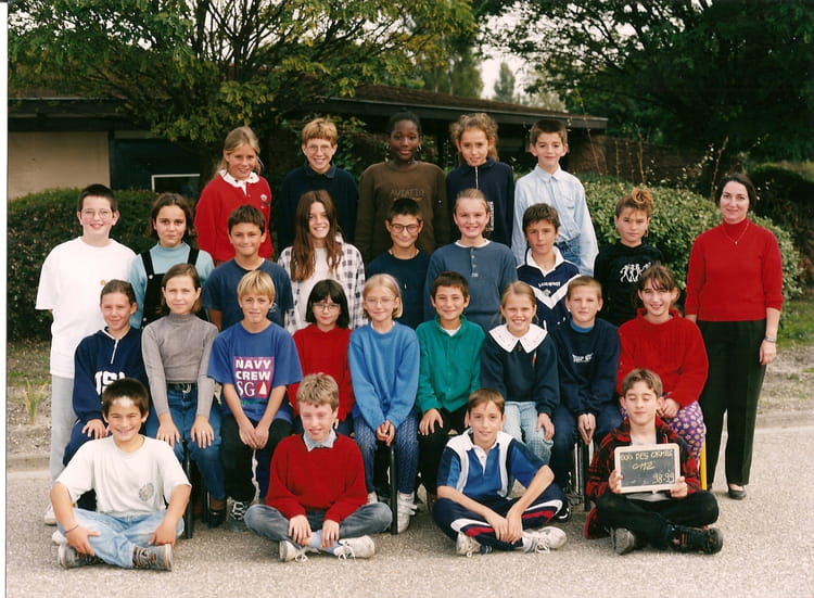 Photo de classe CM2 1998-1999 de 1998, Ecole Bois Des Ormes (Le Taillan ...