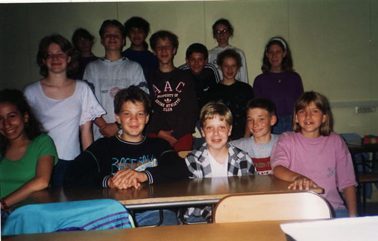 Photo de classe 5è - Cours optionnel de 1991, Collège - Copains d'avant
