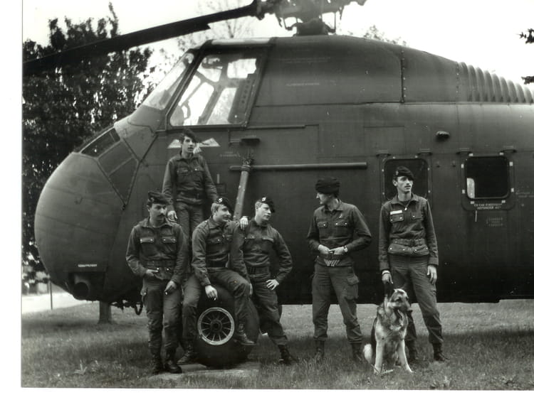 Photo de classe Armee de 1980, Ba 217 - Copains d'avant
