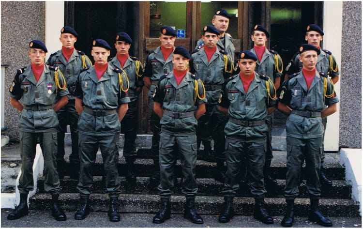Photo de classe 12 éme ra de 1996, 12ème Régiment D'artillerie ...