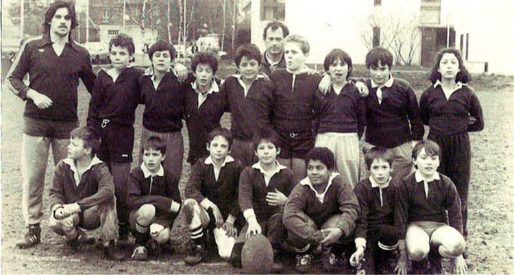 Photo de classe Les benjamins de 1987, US VILLEJUIF RUGBY - Copains d'avant