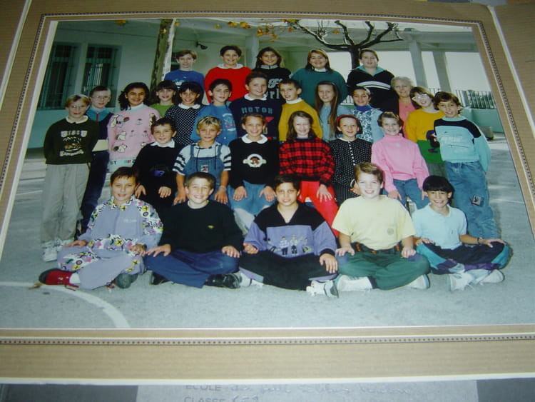 Photo de classe Val fleuri de 1990, ECOLE VAL FLEURI - Copains d'avant