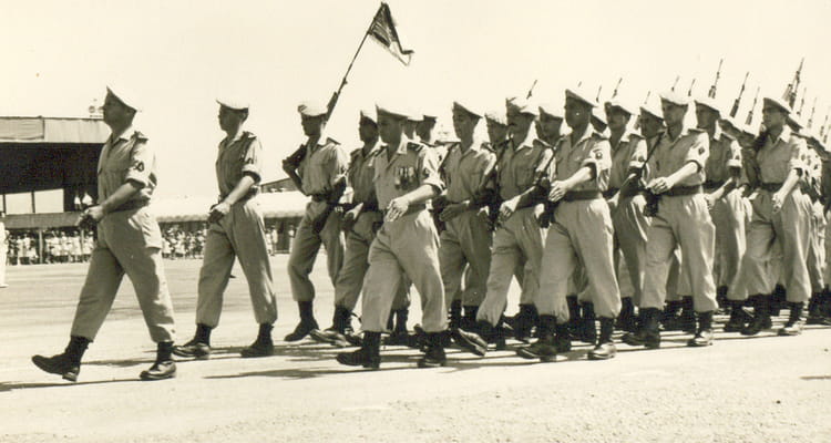 Photo de classe 14 Juillet 1963 de 1963, 9ème Bima - Copains d'avant