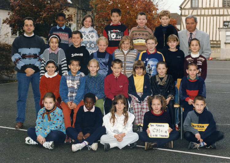 Photo de classe CM 1 Marais Mr Da Costa/Mr Désidério de 1998, ECOLE DES ...