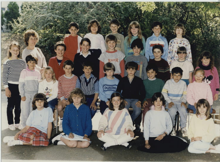 Photo de classe C.M.1 de 1985, ECOLE GABRIEL CHEVRIER - Copains d'avant