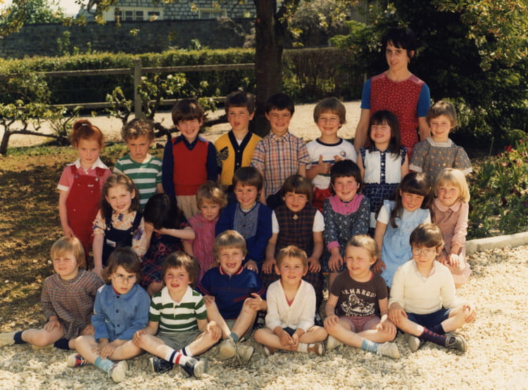 Photo de classe 2ème année de maternelle de 1979, école Maternelle ...