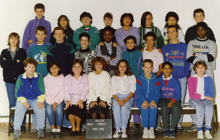 Photo de classe 4°A de 1989, Collège Emile Lambert - Copains d'avant