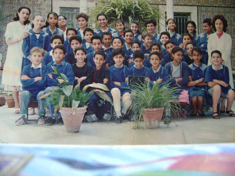 Photo de classe 6ème A de 1987, école Primaire Privée Des Soeurs Zaouia ...