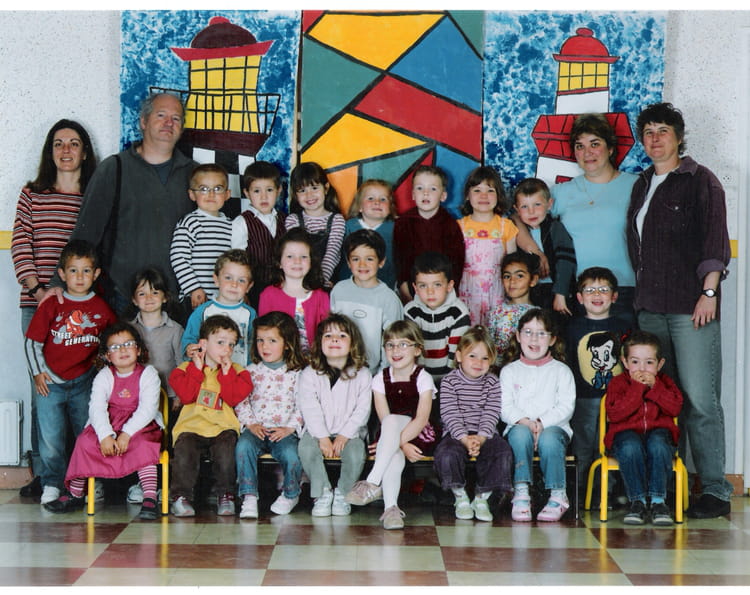 Photo de classe PS2-MS de 2006, ECOLE JOSEPH SIGNOR - Copains d'avant