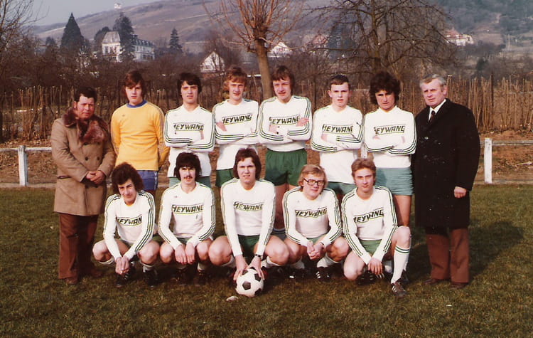 Photo de classe FC Barr - Equipe juniors 1975 de 1975, FC BARR ...