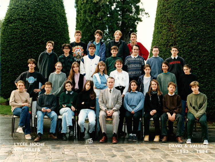 Photo de classe 3ème 2 de 1993, Collège Hoche - Copains d'avant