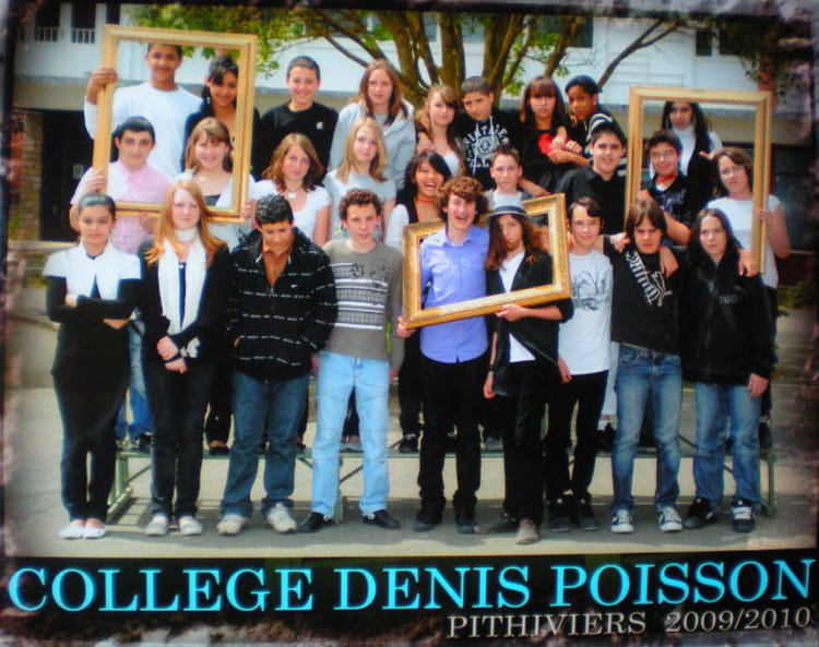 Photo de classe 4°10 de 2010, Collège Denis Poisson - Copains d'avant
