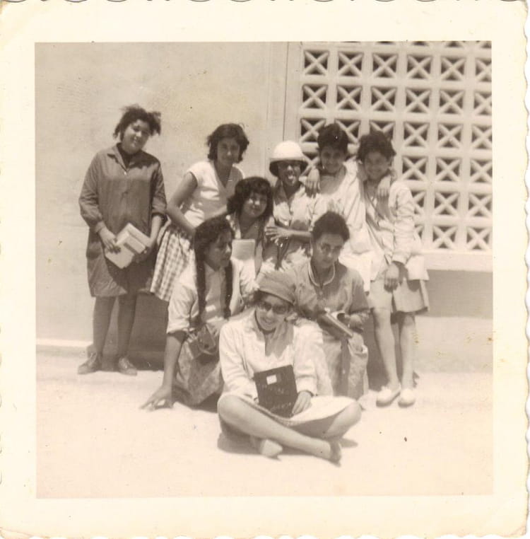Photo de classe Divers de 1964, Lycee Ourida Meddad Elharrach - Copains ...