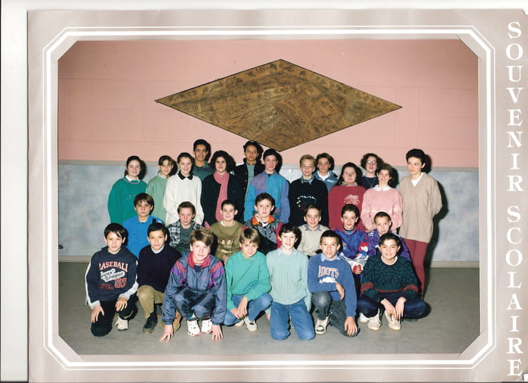 Photo de classe 5c de 1993, Collège Notre Dame De Bon Accueil - Copains ...