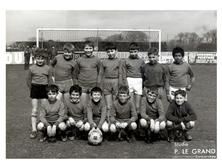 Photo de classe USC-196? de 1969, US CONCARNEAU - Copains d'avant