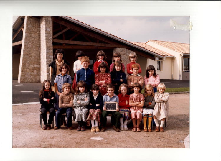 Photo de classe CE 2 de 1979, Ecole Jules Ferry (Parthenay) - Copains d ...