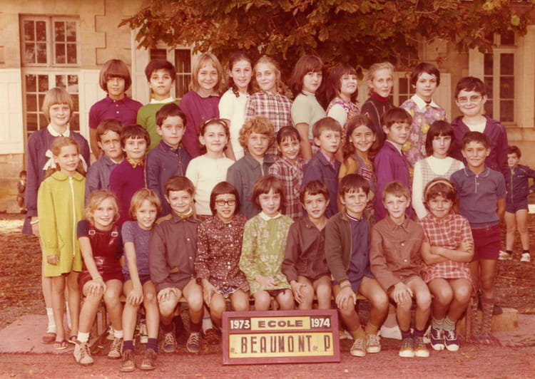 Photo de classe CM2 de 1973, Ecole Gabriel Joubert (Beaumont) - Copains ...