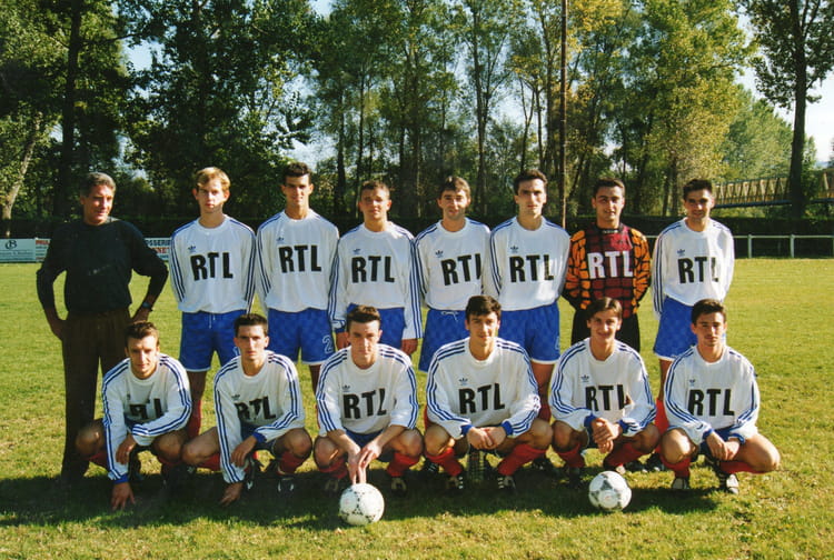 Photo de classe Séniors DHR de 1995, Club Sportif De Pont-du-château ...