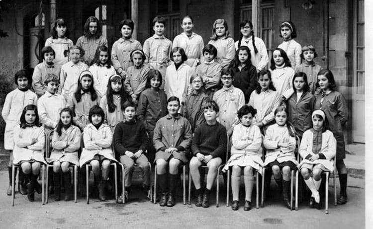 Photo de classe 6ème de 1967, Collège Paul Riquet - Copains d'avant