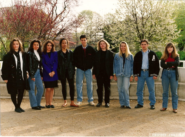 Photo de classe Classe de 1ère G de 1992, Lycée Epin - Copains d'avant