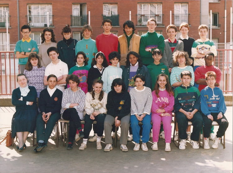 Photo de classe 4e4 1987-1988 de 1988, Collège Alain Fournier - Copains ...