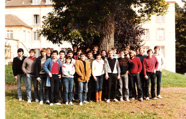 Photo de classe Formation CAFTI Bovin 10/84 de 1984, CENTRE ...