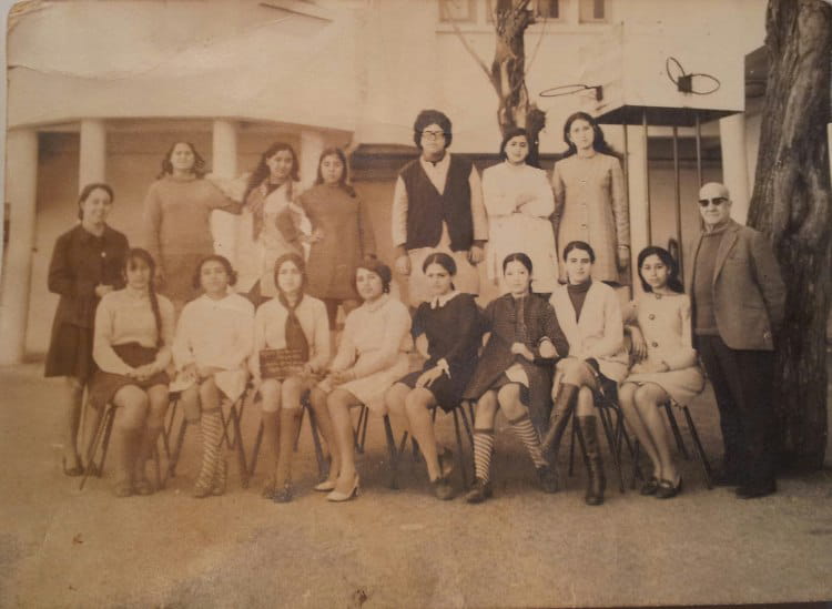 Photo de classe 3eme de 1970, LYCEE OURIDA MEDDAD - Copains d'avant