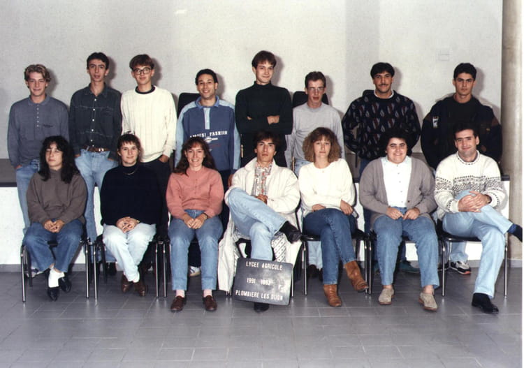 Photo de classe Bac pro IAA 2éme année de 1991, FELIX KIR - Copains d'avant
