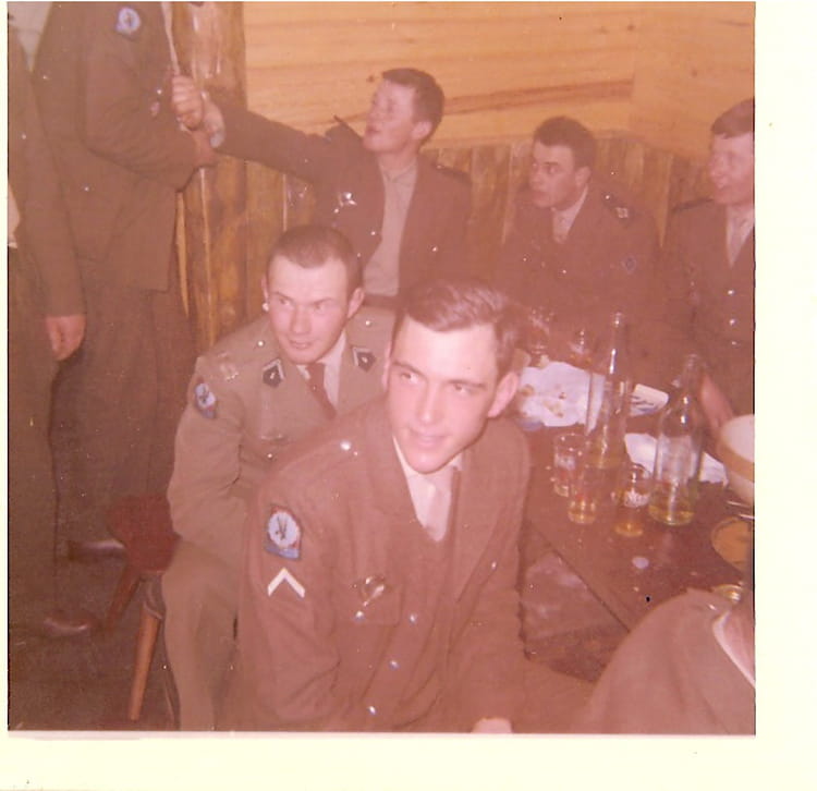 Photo de classe Le soir en ville barèges de 1965, 1er Rhp - Copains d'avant