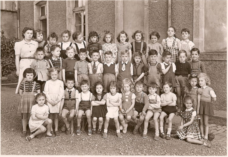 Photo de classe CP de 1953, INSTITUTION SAINT ANNE - Copains d'avant