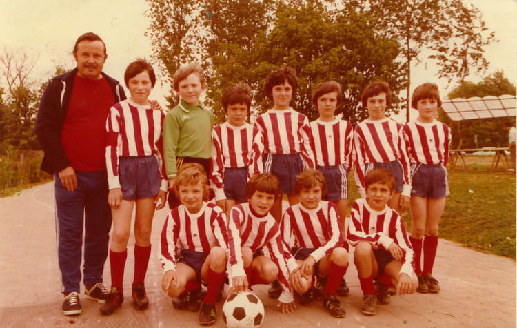 Photo de classe ASM CHAVILLE POUSSINS 1978/79 de 1978, ASM CHAVILLE ...