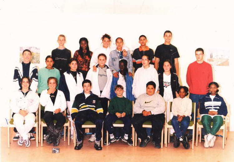 Photo de classe 5eme 3 de 1998, Collège André Doucet - Copains d'avant