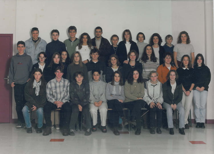 Photo de classe 1996-1997 1ère STT GC de 1996, Lycée Polyvalent Alexis ...
