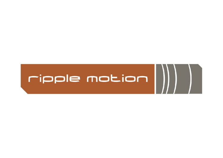 Photo de classe Logo de l'établissement 'Ripple Motion' de 2008, Ripple ...