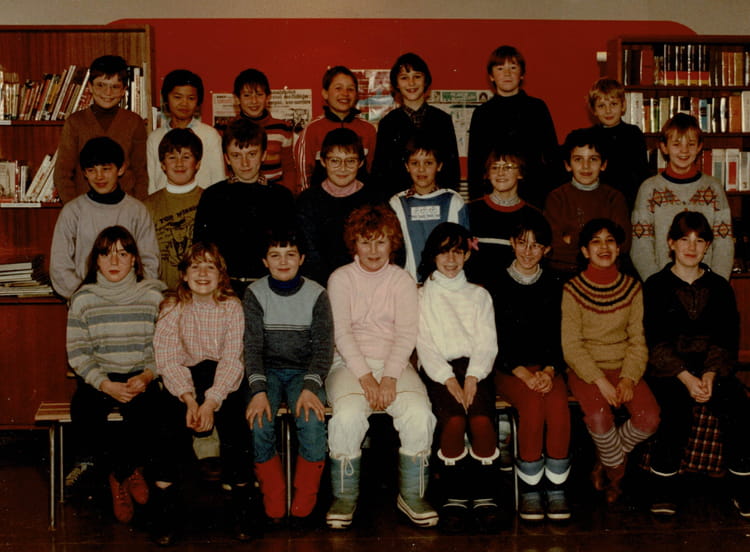 Photo de classe Classe de 6ème année scolaire 1984-1985 de 1985 ...