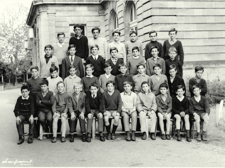 Photo de classe 5ème de 1967, Collège Sainte-marie Grand Lebrun ...