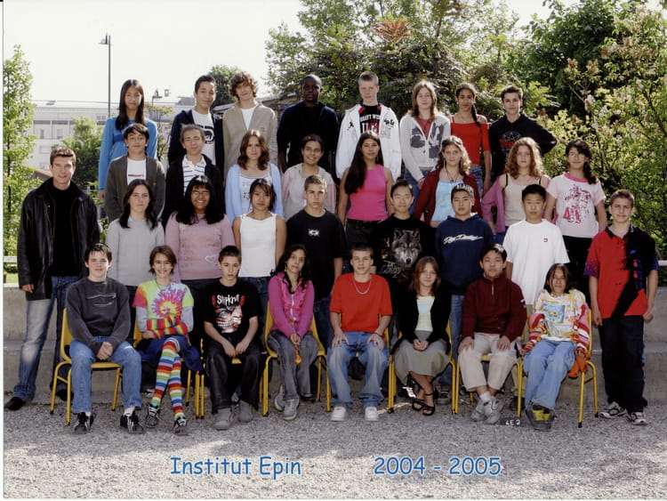 Photo de classe Classe de 4ème 2004-2005 de 2005, Collège Epin ...