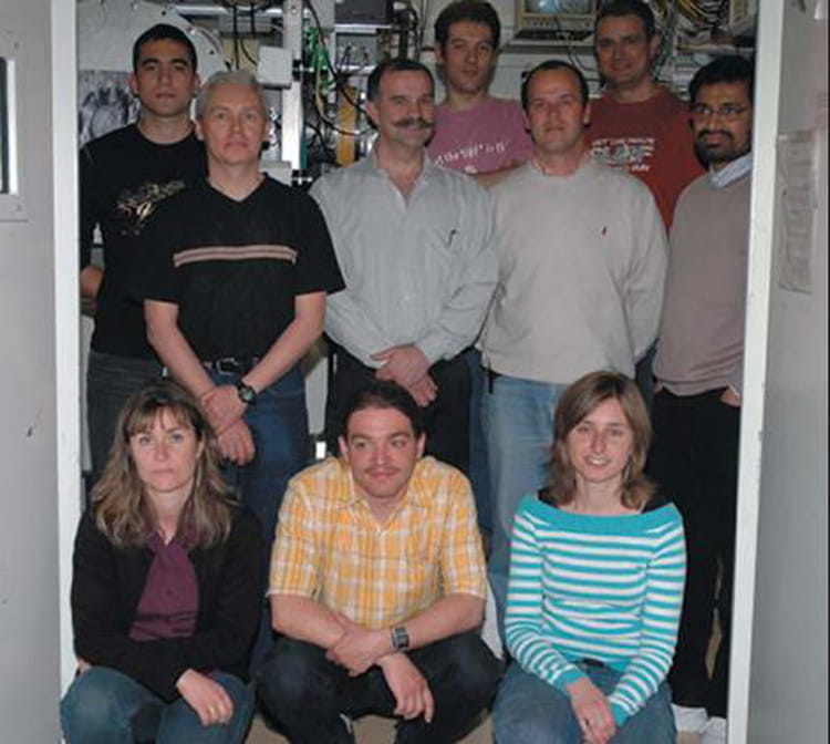 Photo de classe ID02 group 2006 de 2006, Esrf (European Synchrotron ...