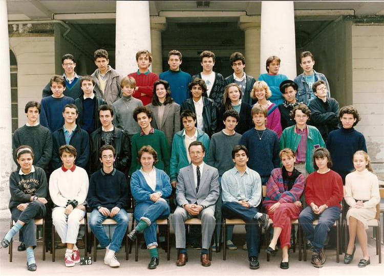 Photo de classe 1ère S2 de 1987, Lycée Condorcet - Copains d'avant