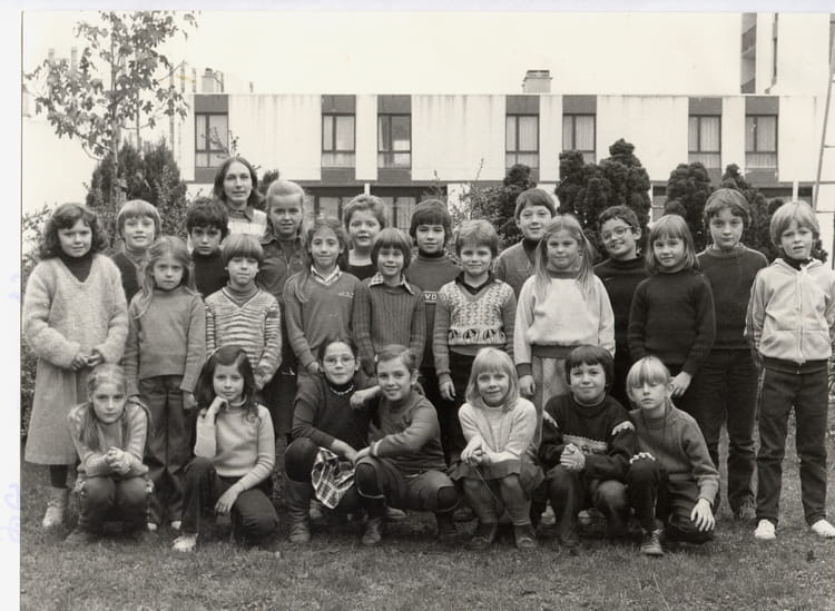 Photo de classe CE2 Mme leconte de 1979, Ecole Calmette Et Guérin ...