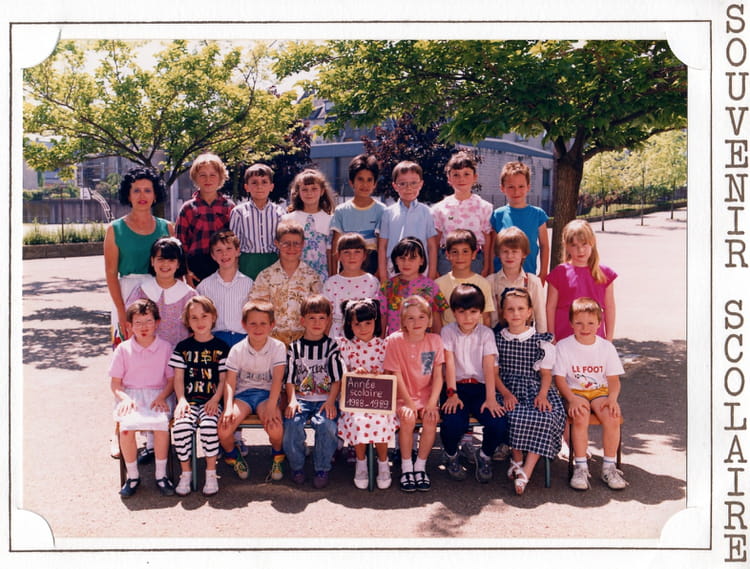 Photo de classe Souvenir de 1989, ECOLE LE SABLON PROST - Copains d'avant