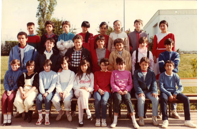 Photo de classe 6°5 de 1984, Collège Emile Malfroy - Copains d'avant