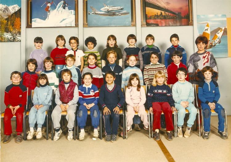 Photo de classe CE2 - Mme Borel de 1982, ECOLE LAMARTINE - Copains d'avant