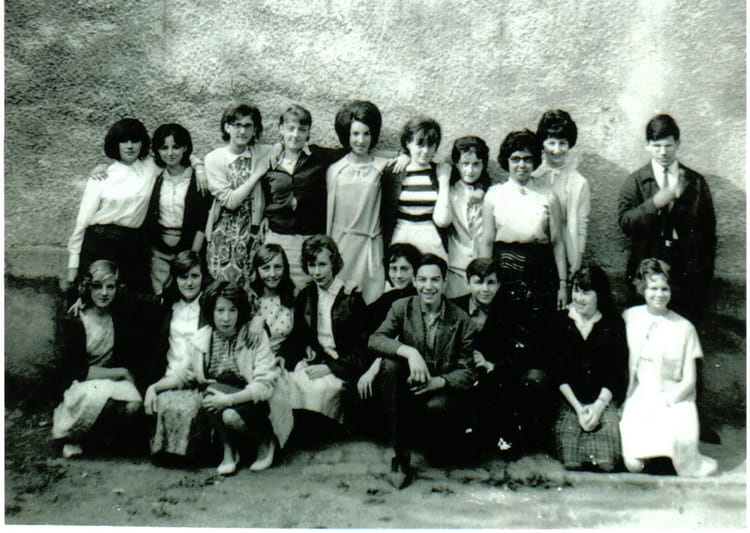 Photo de classe Compta, employé bureau de 1963, LYCEE RENE POUTEAU ...
