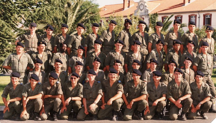 Photo de classe 24 RIMA de 1987, 24 Rima - Copains d'avant