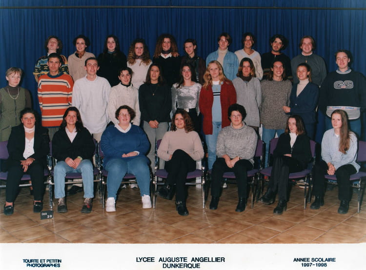 Photo de classe 1ère STT adapt de 1997, Lycée Auguste Angellier ...