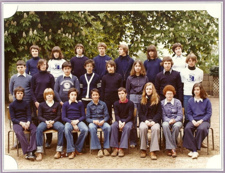 Photo de classe Classe de 4ème de 1976, Lycée L'ermitage - Copains d'avant
